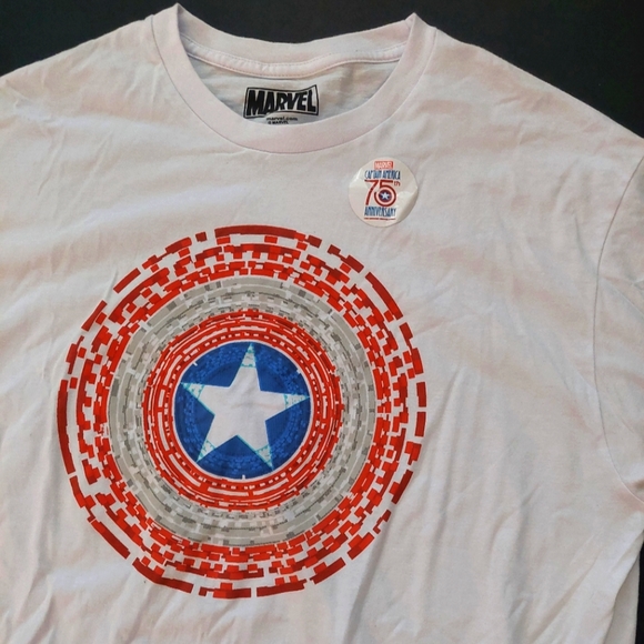 Marvel | Shirts | New Mens Marvel Captain America Shield Tee Sz Xl Cool ...